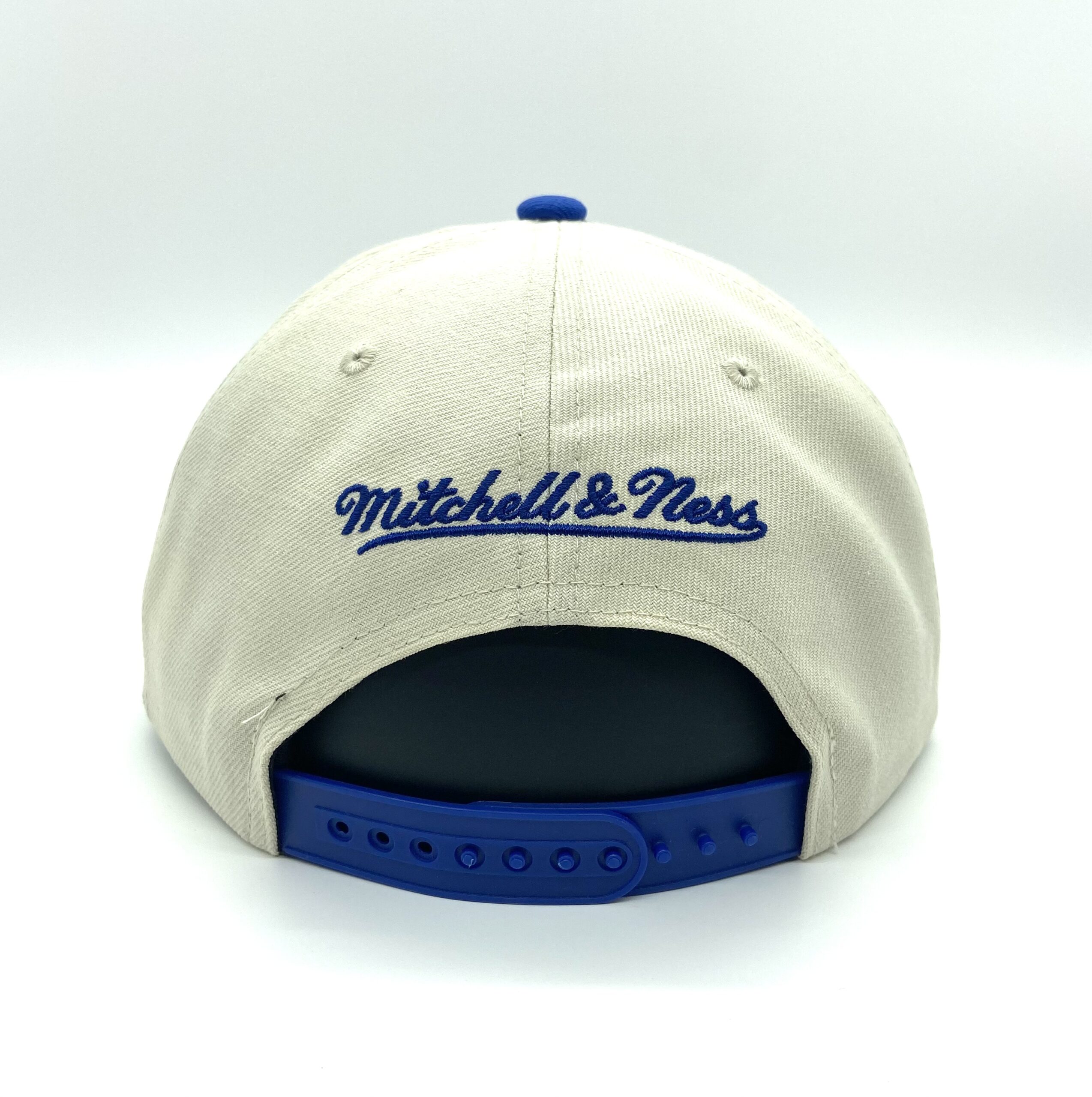 Toronto Maple Leafs Mitchell & Ness Vintage Off White Snapback Hat ...