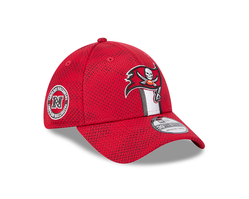 Tampa Bay Buccaneers New Era 2024 NFL Sideline 39THIRTY Flex Hat - Red ...